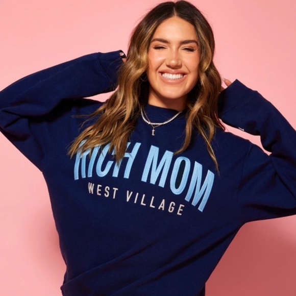 Rich Mom | Tops | Tinx Rich Mom West Village Blue Sweatshirt Xxl ...